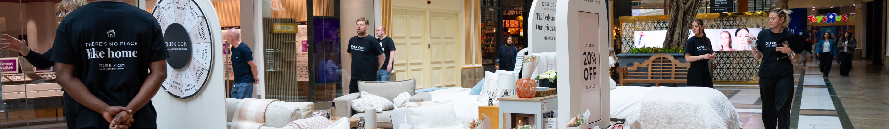 Our Pop Up Stores – DUSK