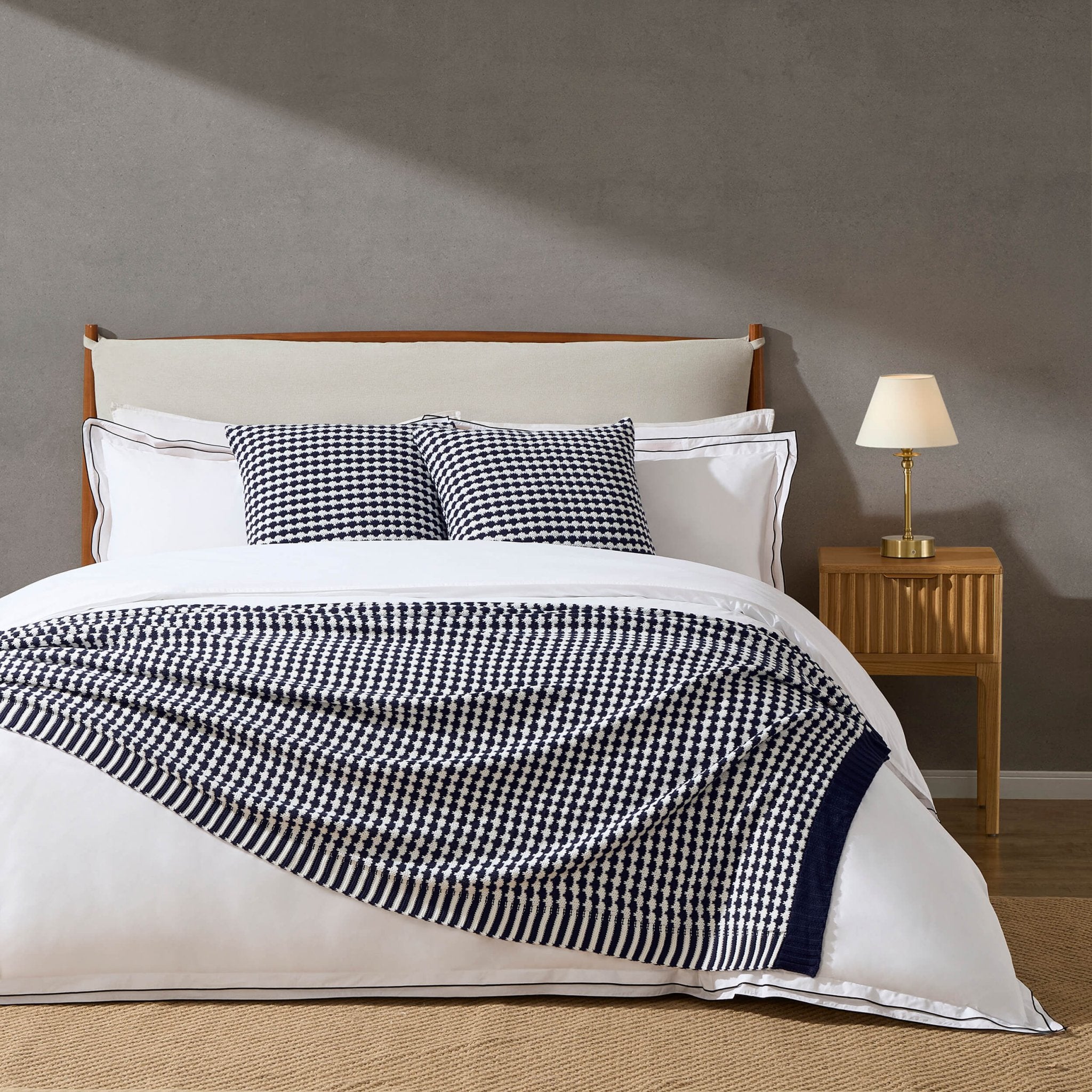 Contrast Pattern Knit Throw - Midnight – DUSK