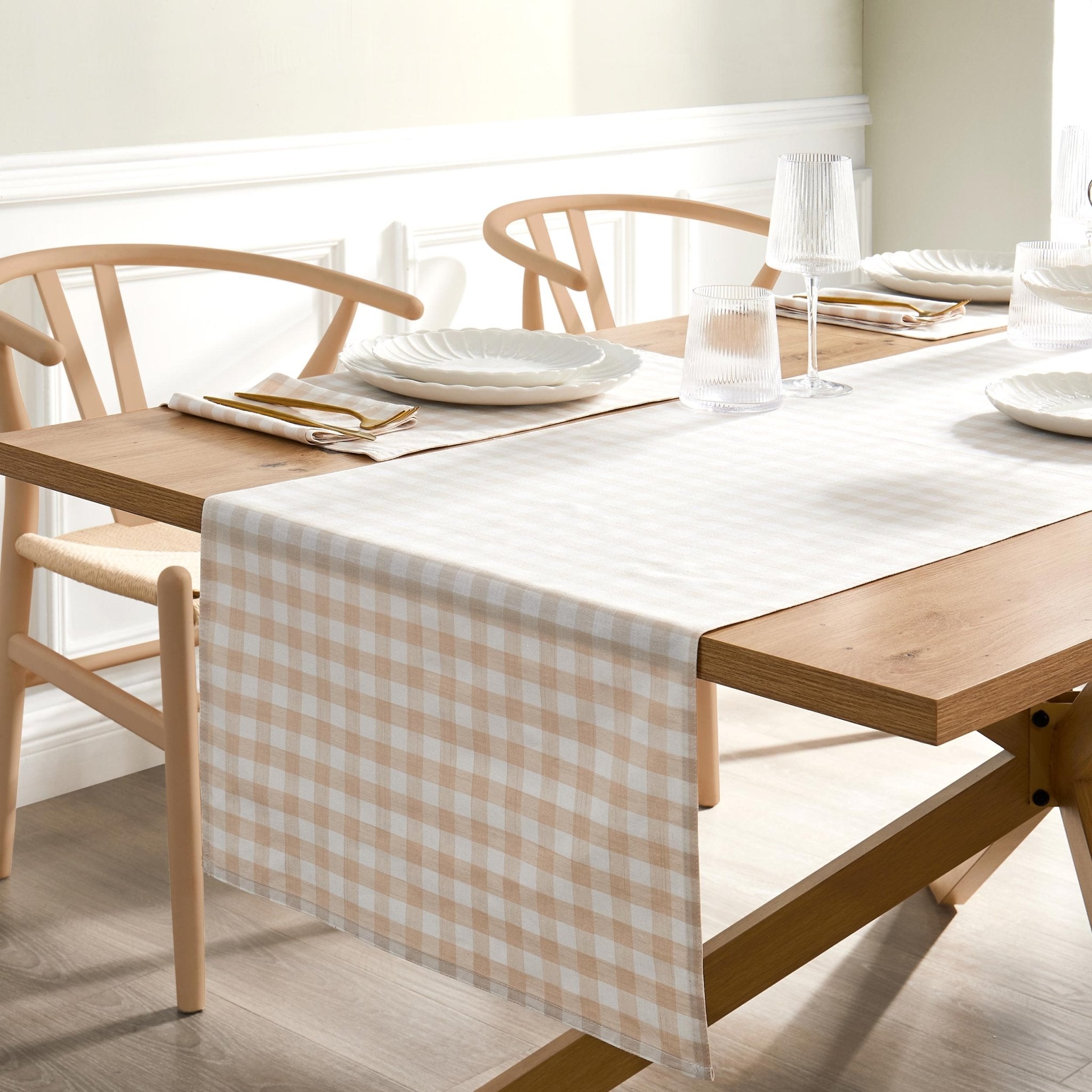 Gabriella Gingham Table Runner - Natural – DUSK